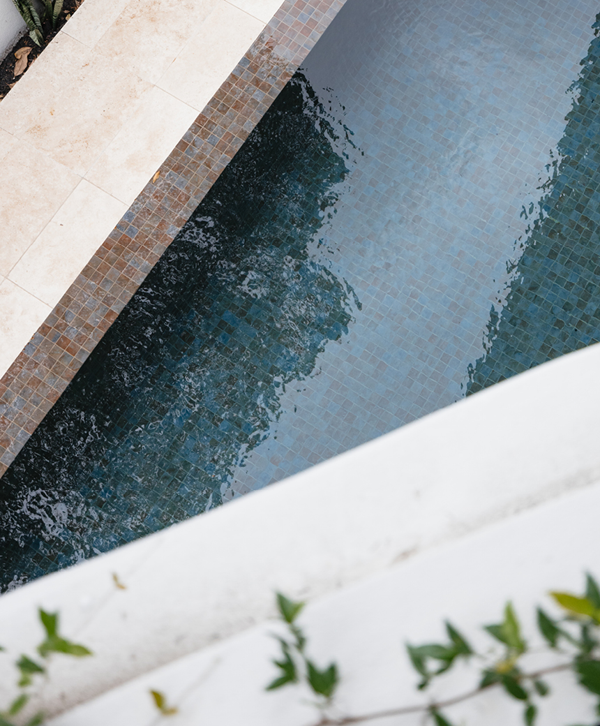 Discover the Beauty of Large Format Pool Tiles