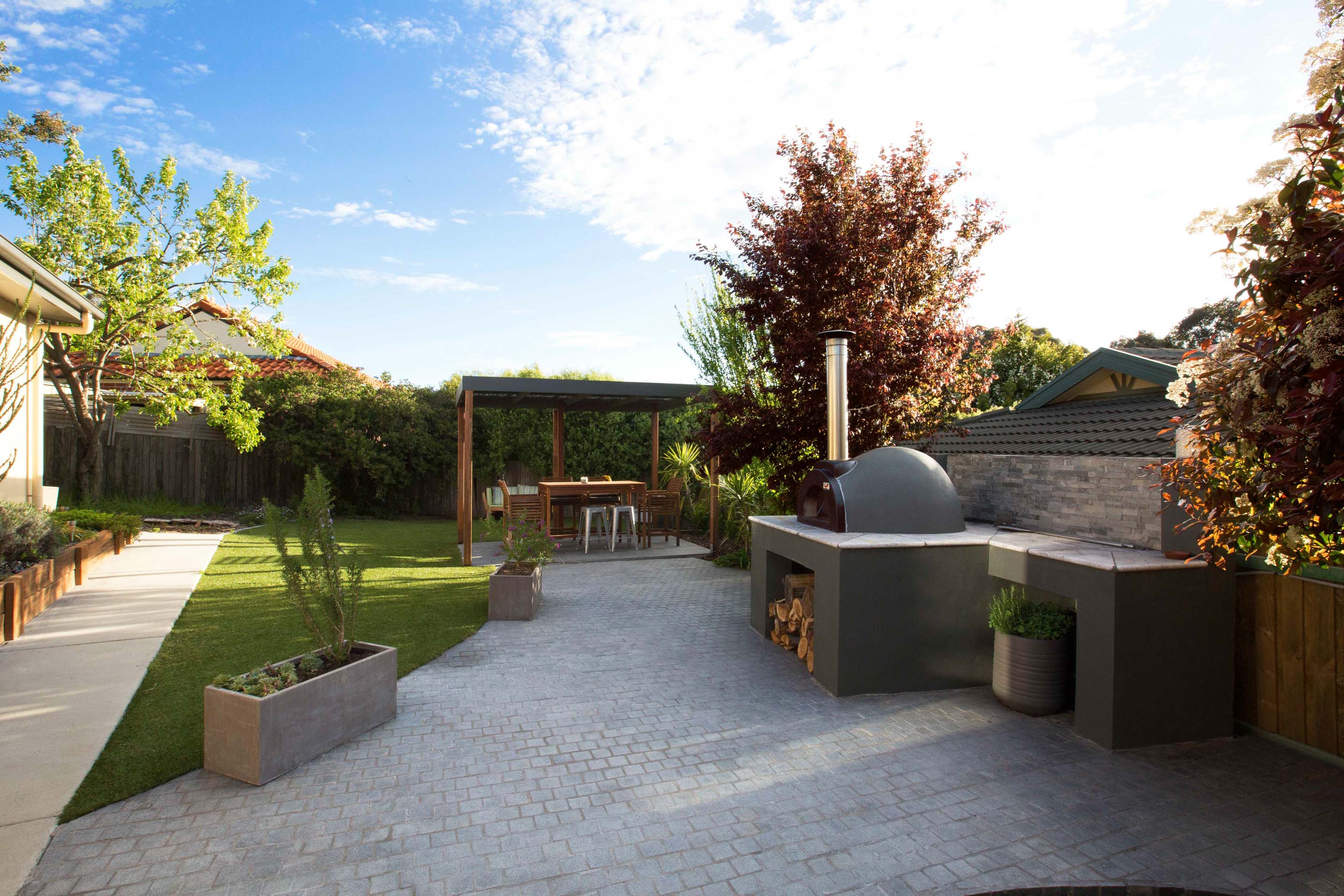 Defining a Modern Formal Landscape Design