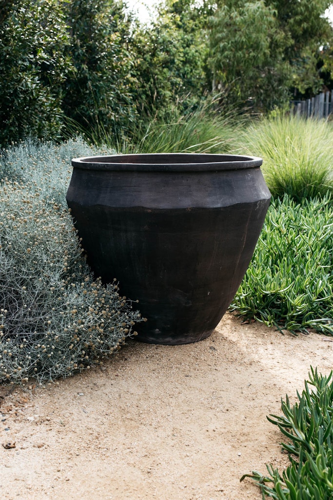 Artisan Exterior | Landare Correa Traditional Clay Pots