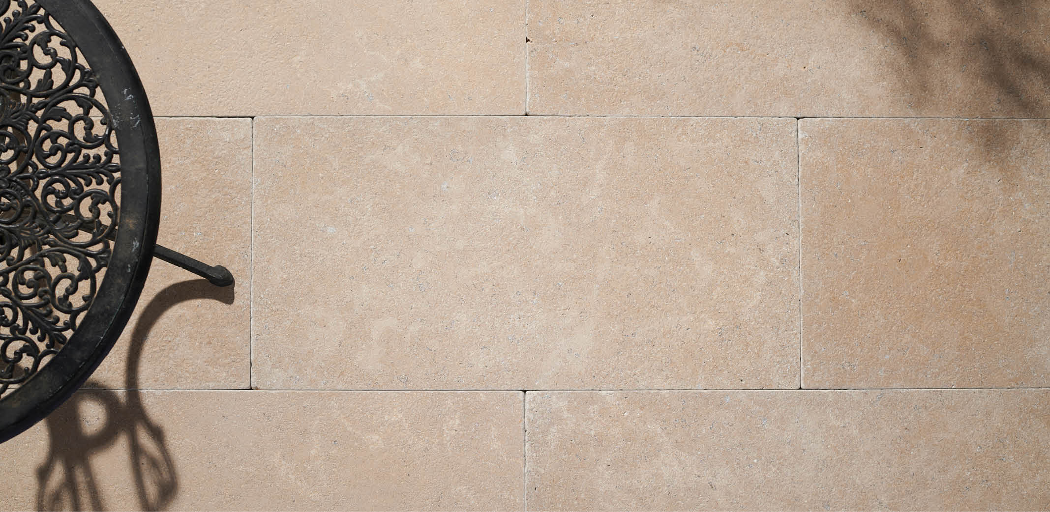 Artisan Exterior | Sokeria Limestone Uniform Loose Cobblestones