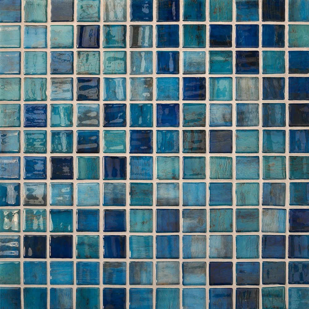 Artisan Exterior | Reed Spanish Glass Pool Tiles & Mosaics