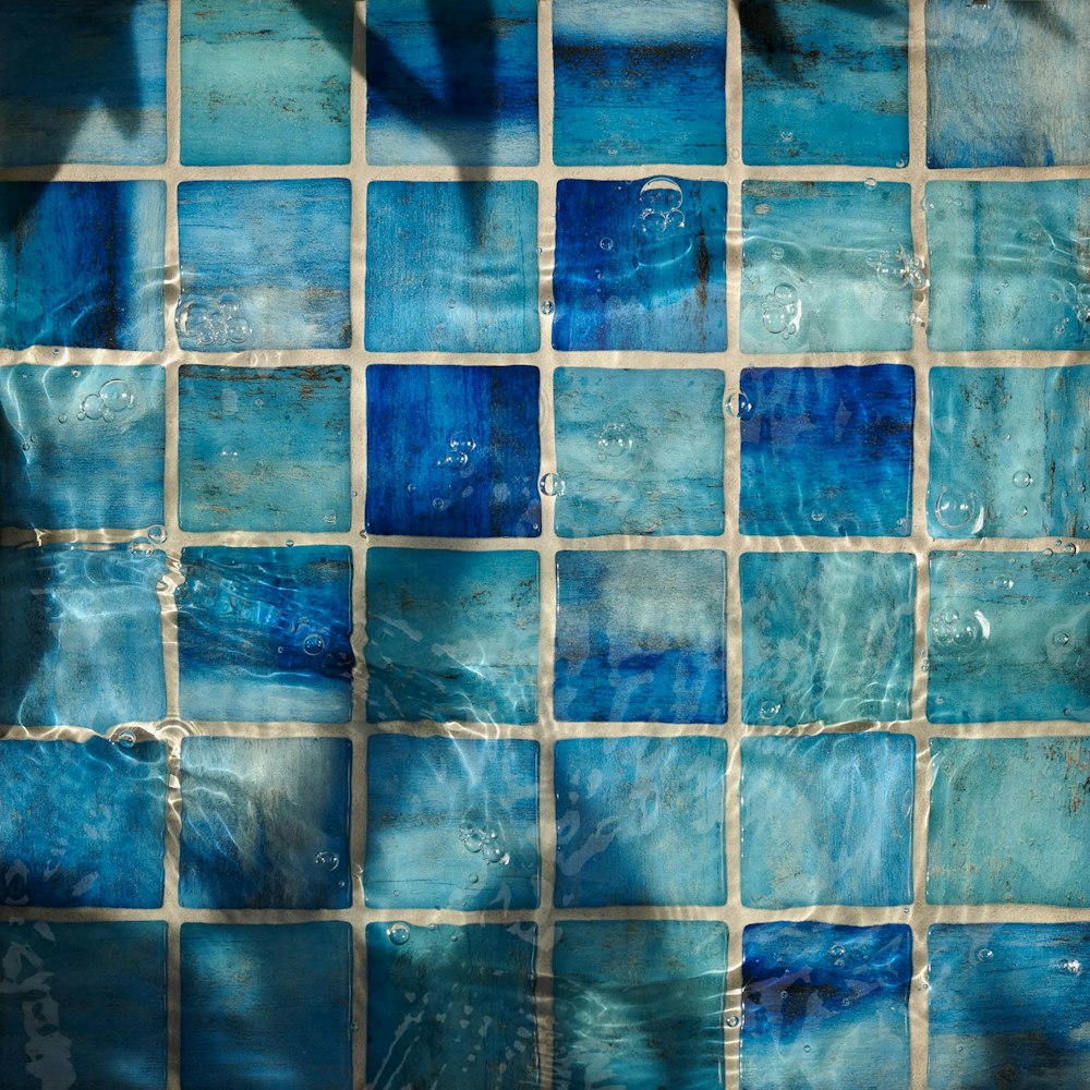 Artisan Exterior | Reed Spanish Glass Pool Tiles & Mosaics