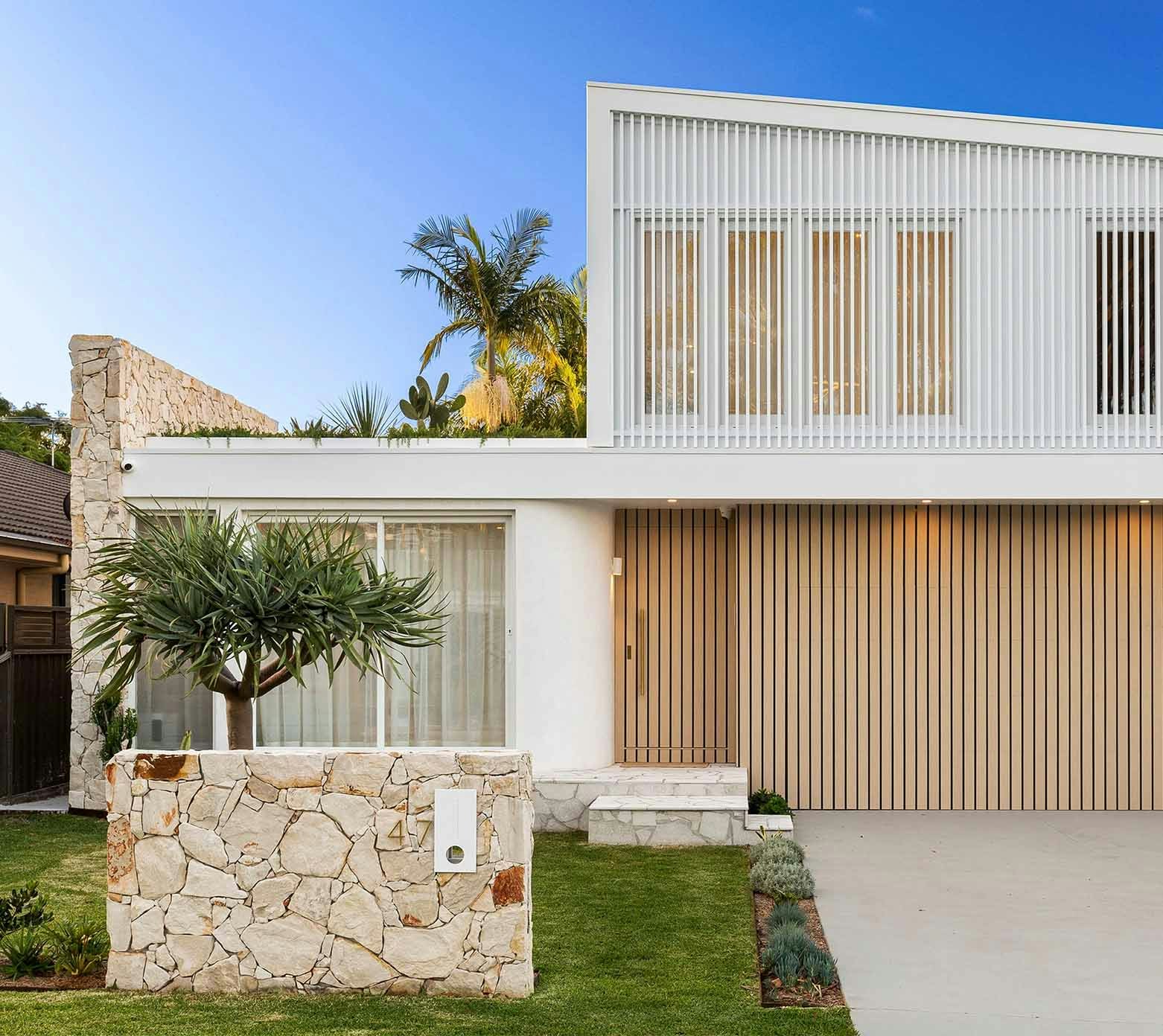 Artisan Exterior | Callala Organic Stone Wall Cladding