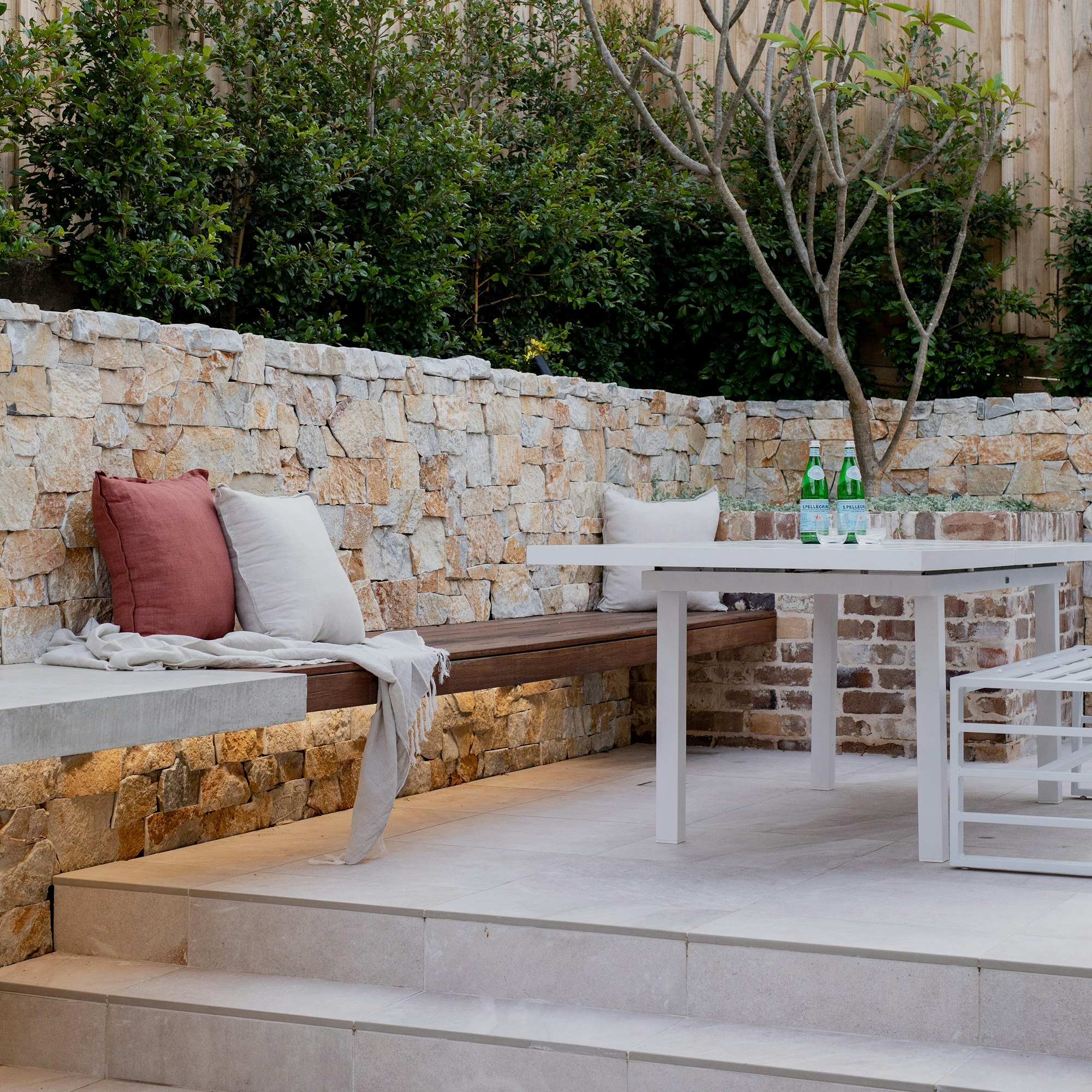 Artisan Exterior | Heritage Organic Stone Wall Cladding