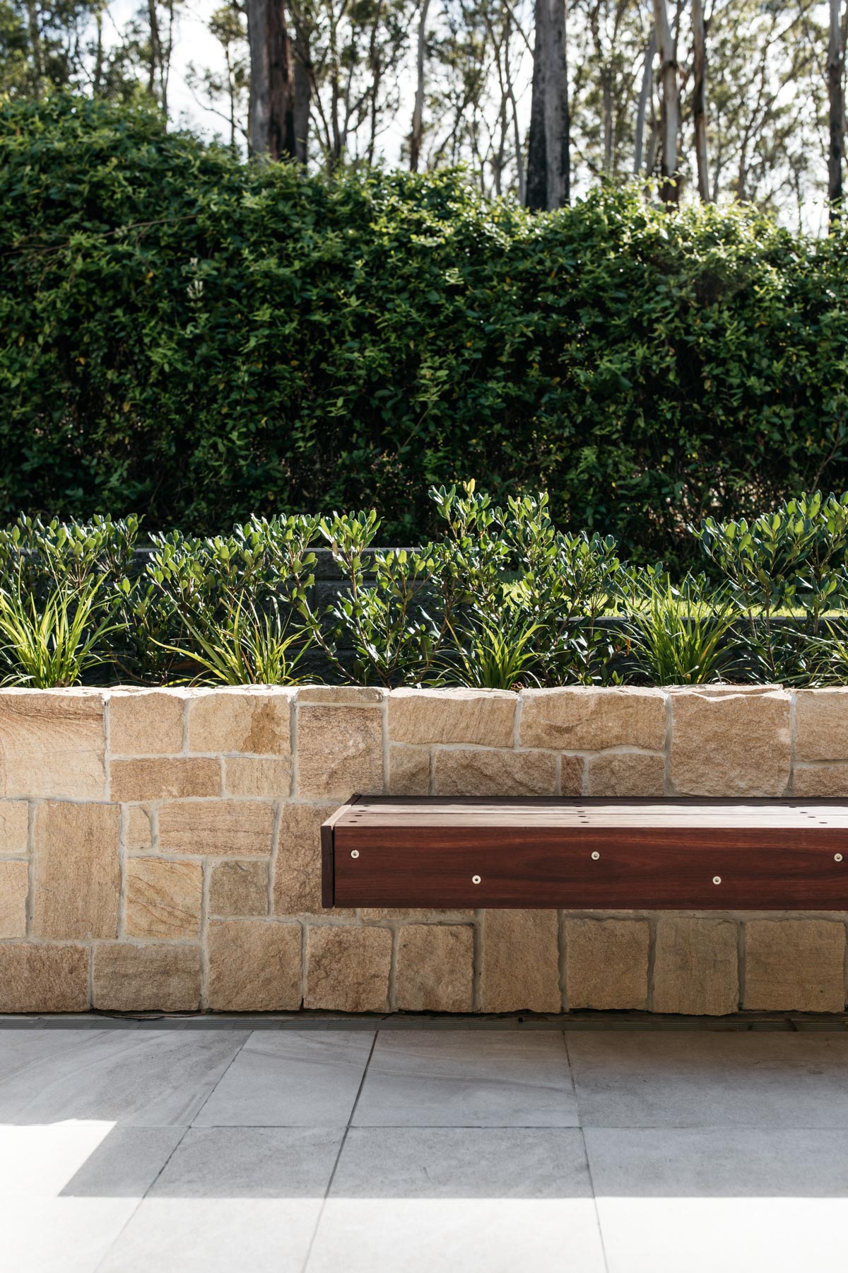 Artisan Exterior | Ridge Modular Stone Wall Cladding