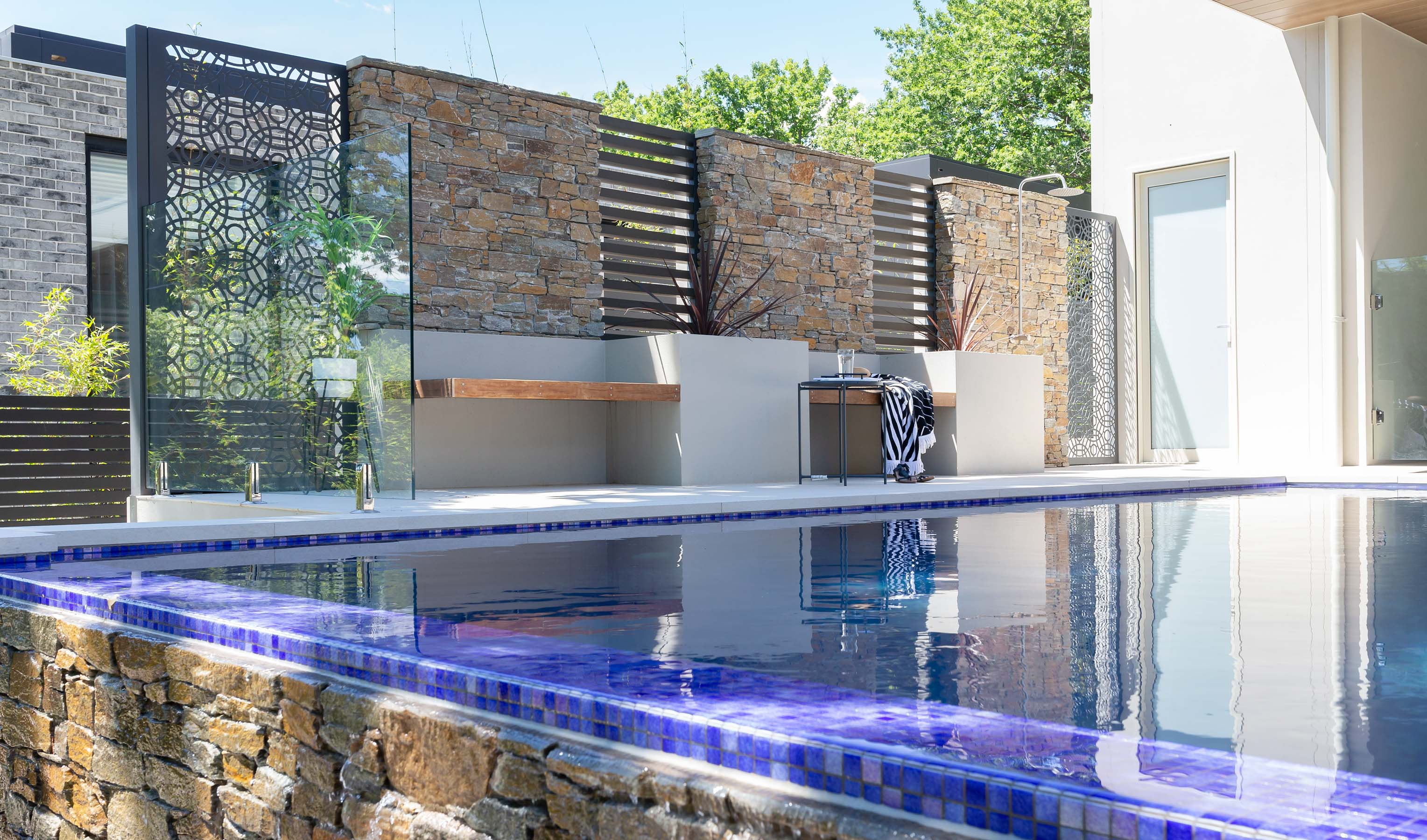 Artisan Exterior | Rustic Mica Z Panel Stacked Stone Cladding