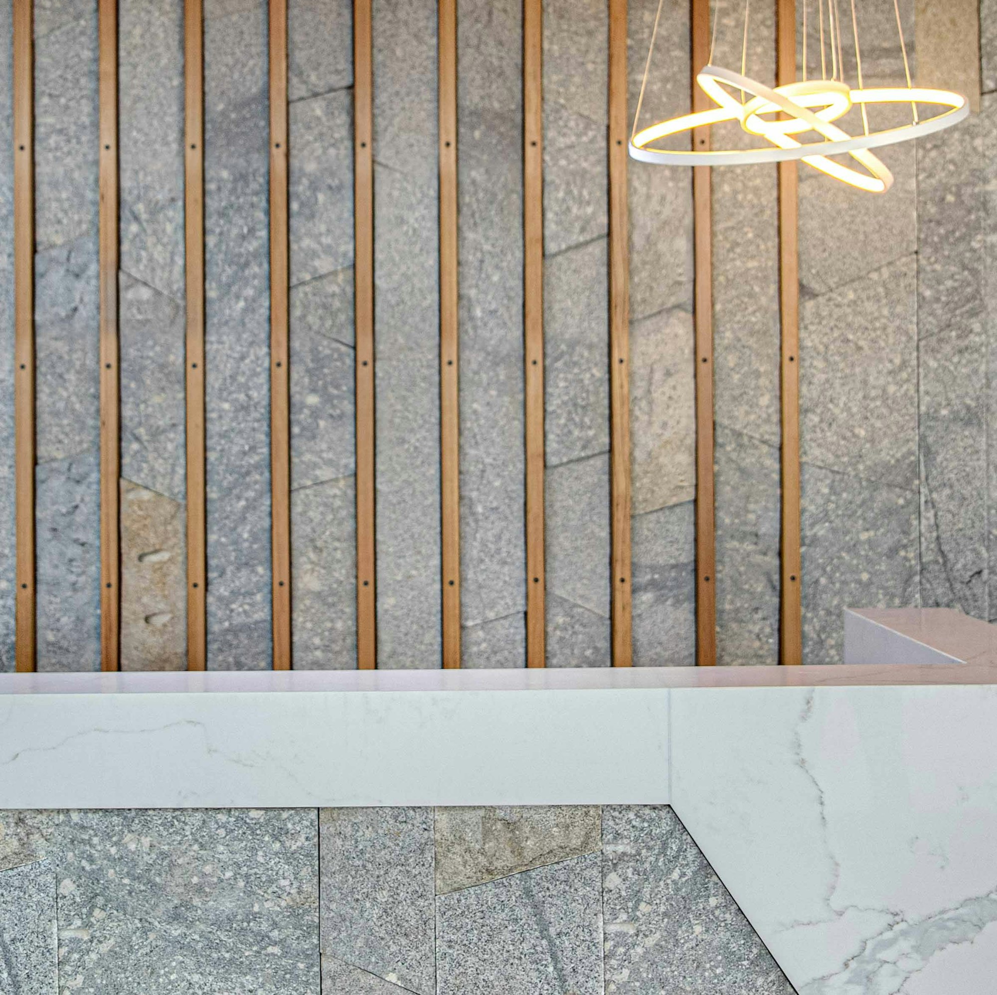 Artisan Exterior | Preikestolen Vertical Stone Wall Cladding