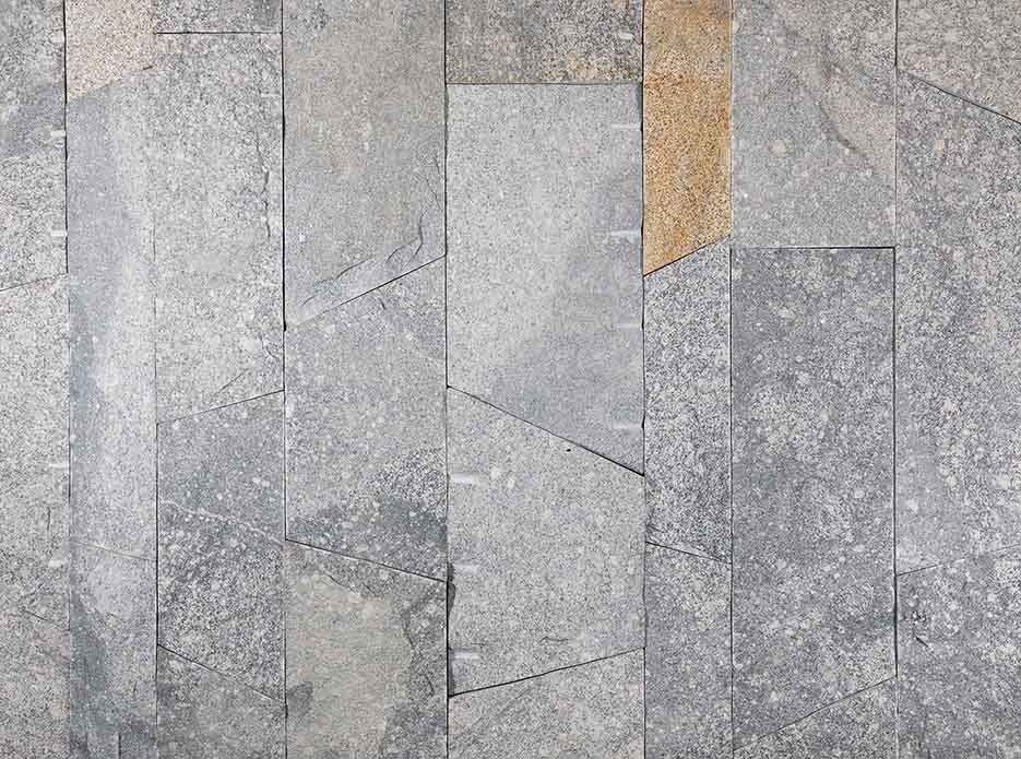 Artisan Exterior | Preikestolen Vertical Stone Wall Cladding