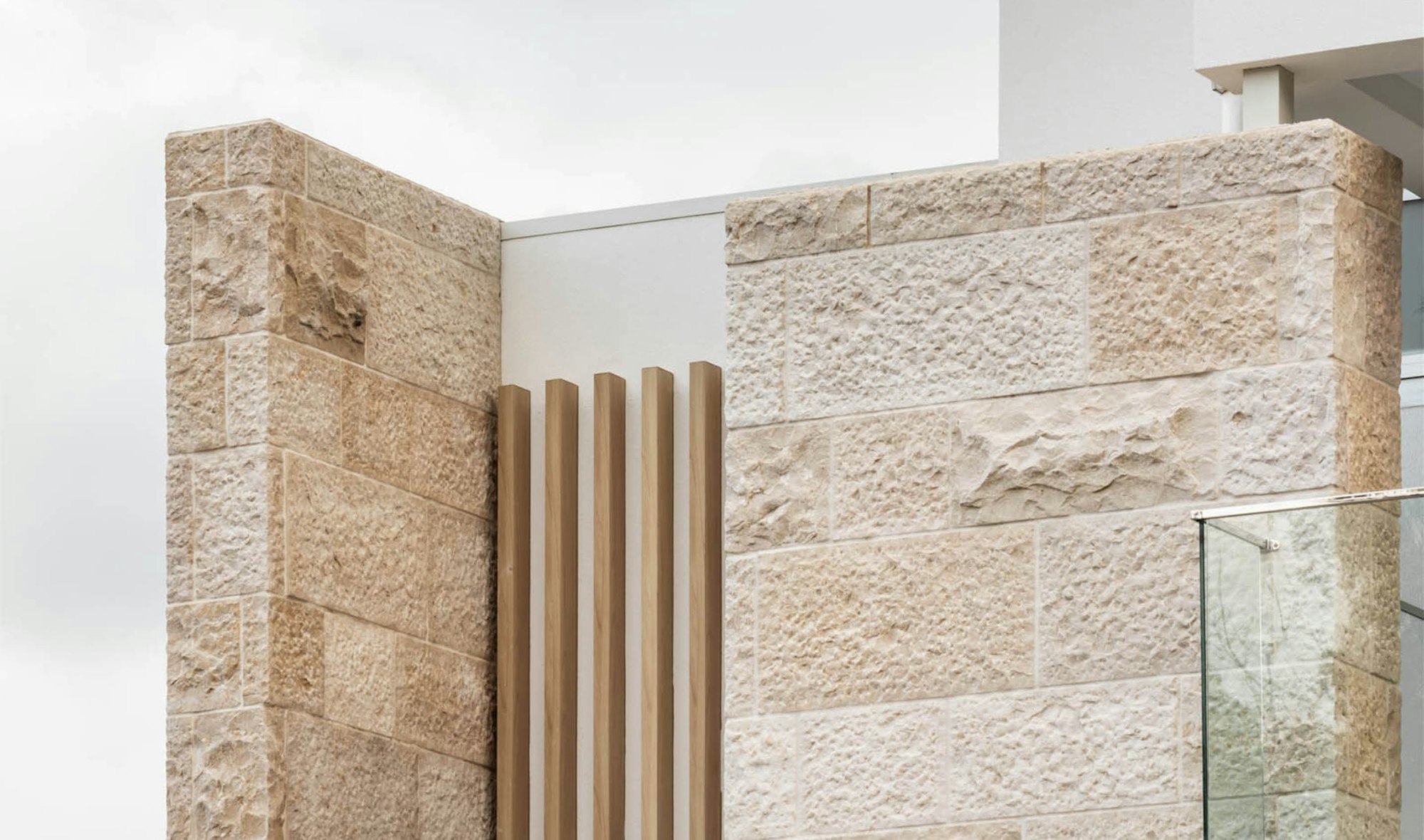 Artisan Exterior | Callala Organic Stone Wall Cladding